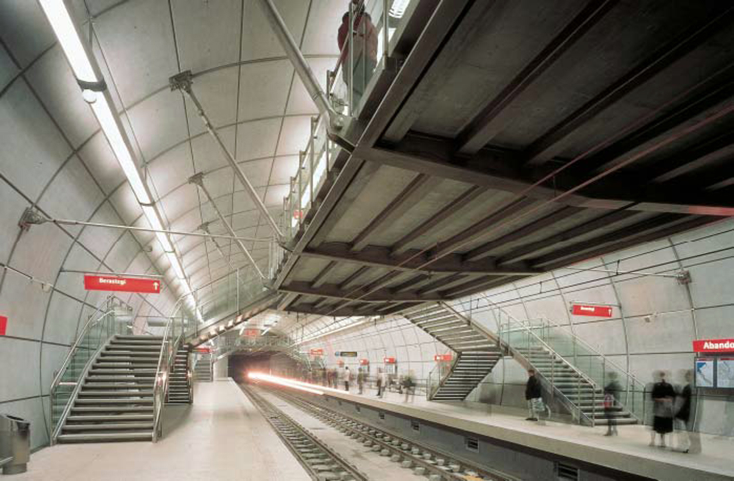 Norman Foster | The Pritzker Architecture Prize